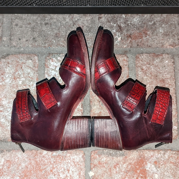 Freebird by Steven | Shoes | Freebird Charlotte Booty In Red Croc Size 8 | Poshmark